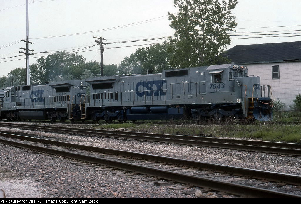 CSX 7543 and 7552